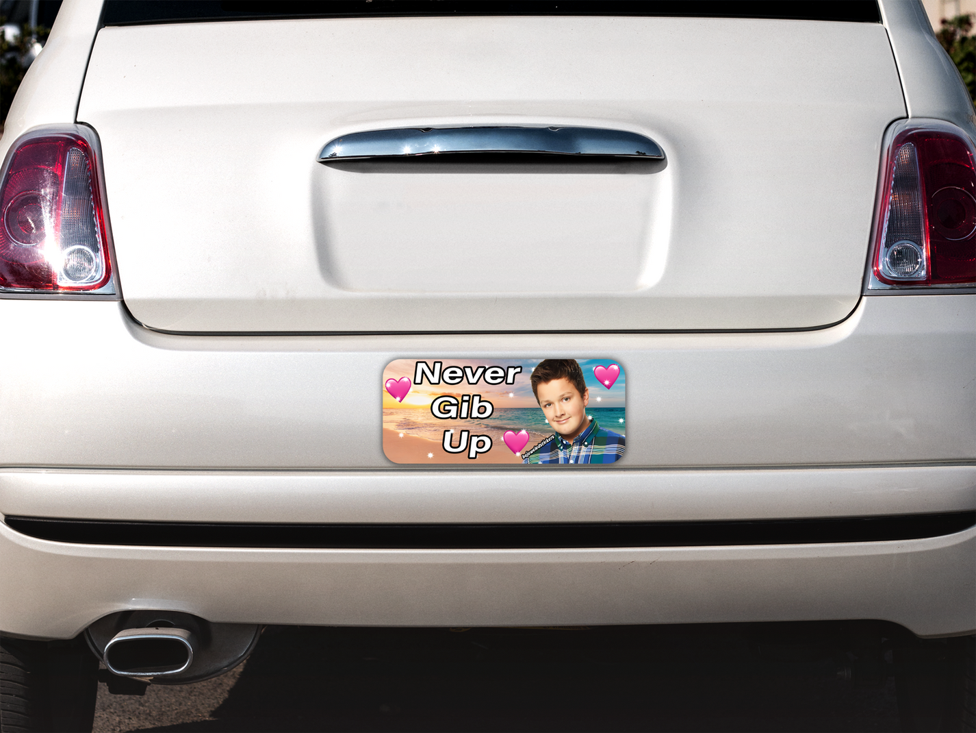 Never Gib Up – bejeweled stickers